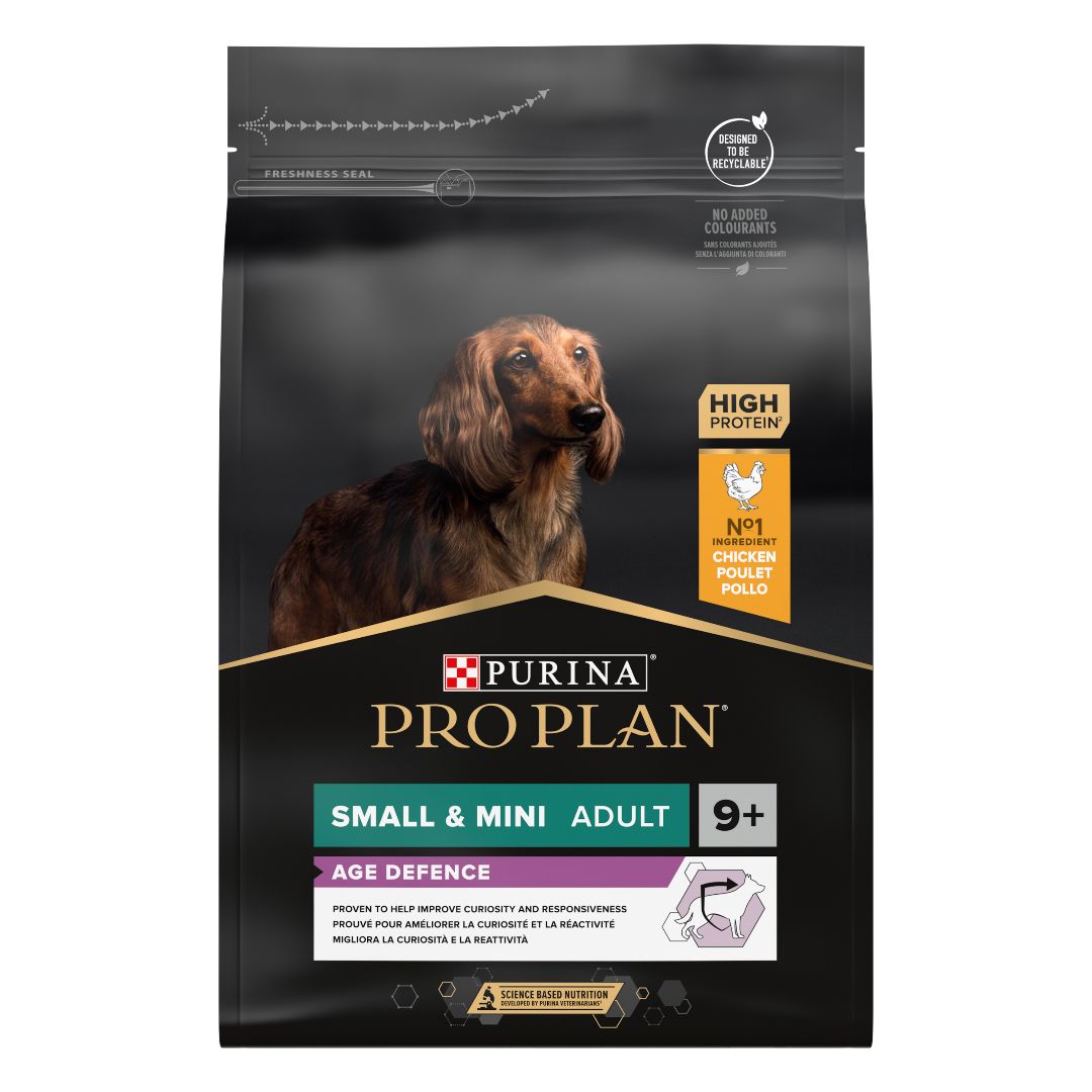 PRO PLAN® Age DefenceΤροφή για μικρόσωμους σκύλους ηλικίας 9+ | Purina GR